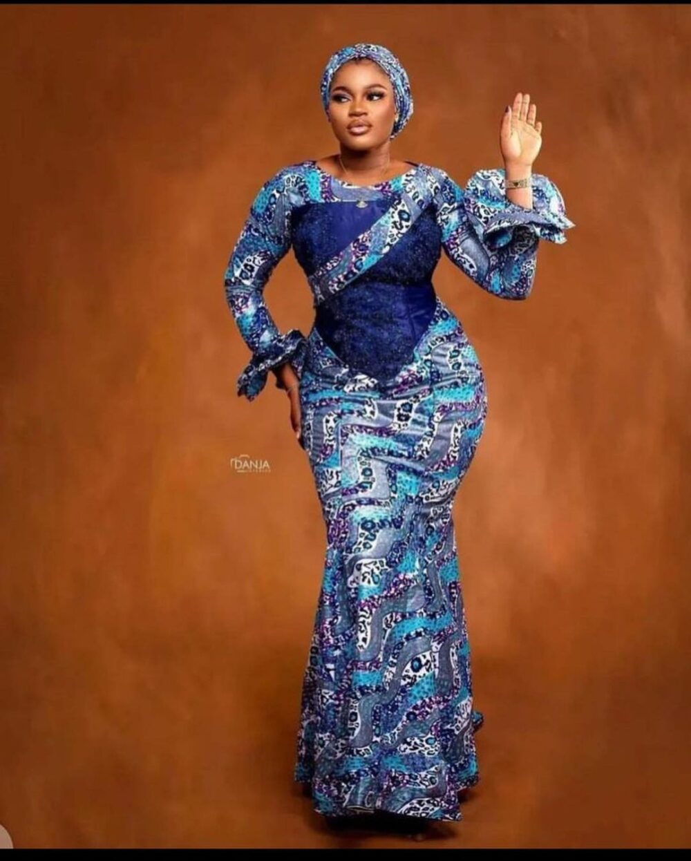 25 Eye-Popping Ankara and Material Combination Styles You Will Love – YEOX